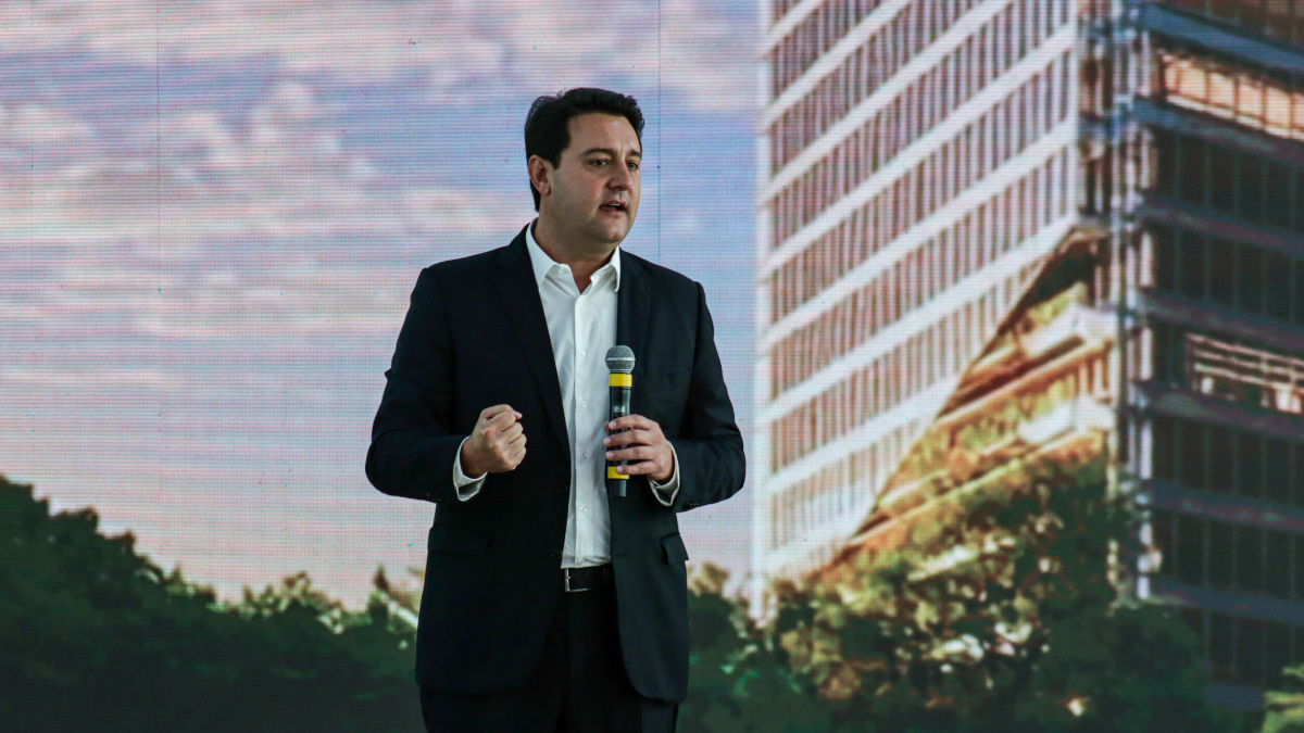 Ratinho Jr nega que seja "favorito" do PSD para a Presidência